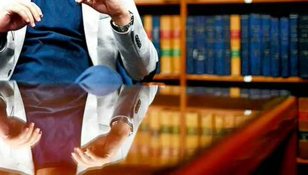 Petro ordena revisar documentos confidenciales del DAS; proceso y su ...